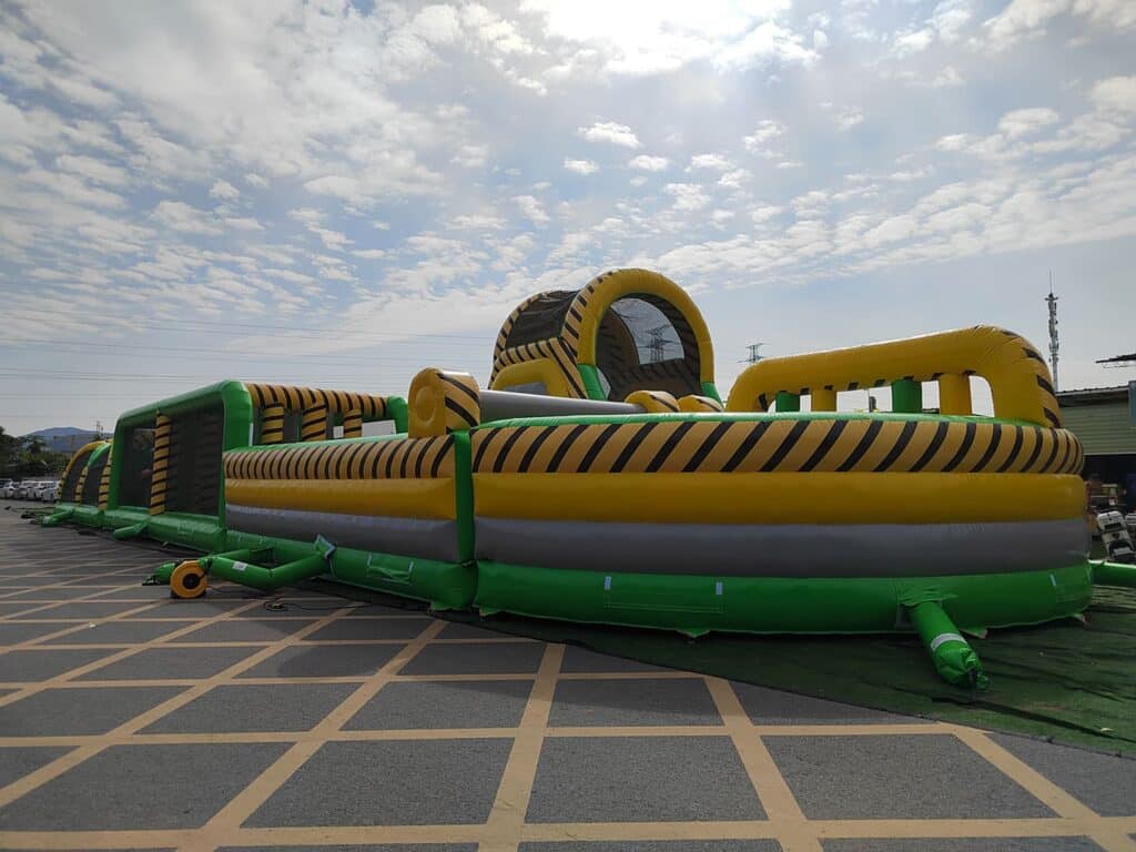 Maze Runner Obstacle Course – Baileys Events & Amusements