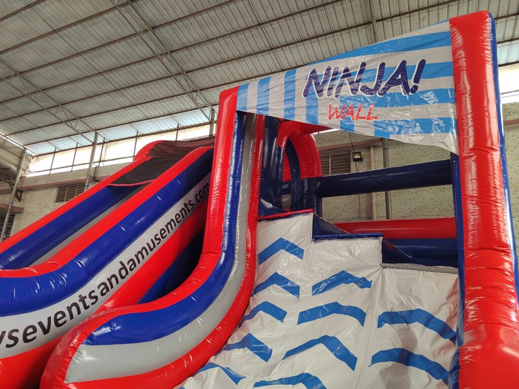 Inflatable Obstacle Course Melbourne - Baileys Events & Amusements